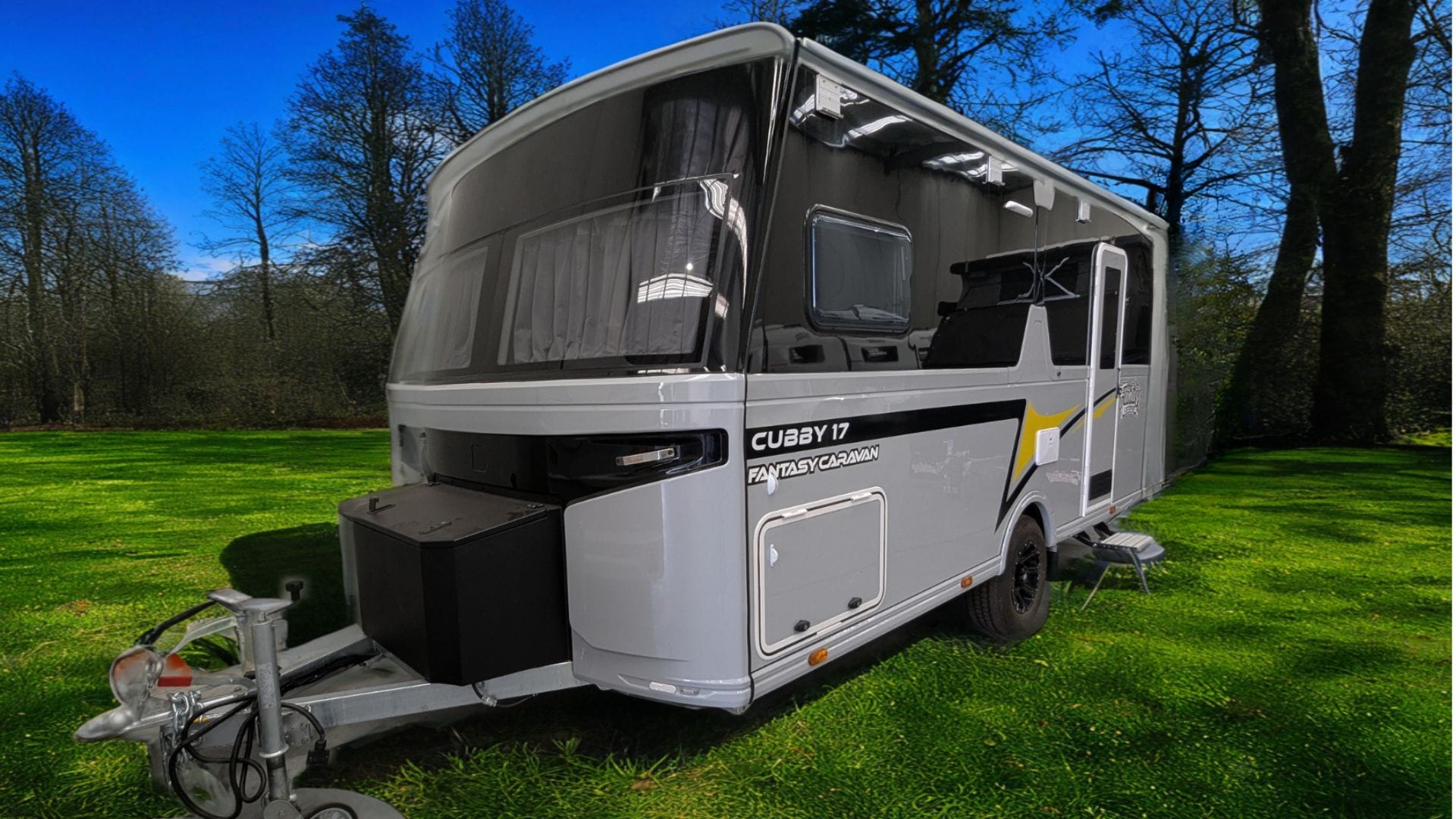 17ft Caravan with Solar | Fantasy Caravan Cubby 17