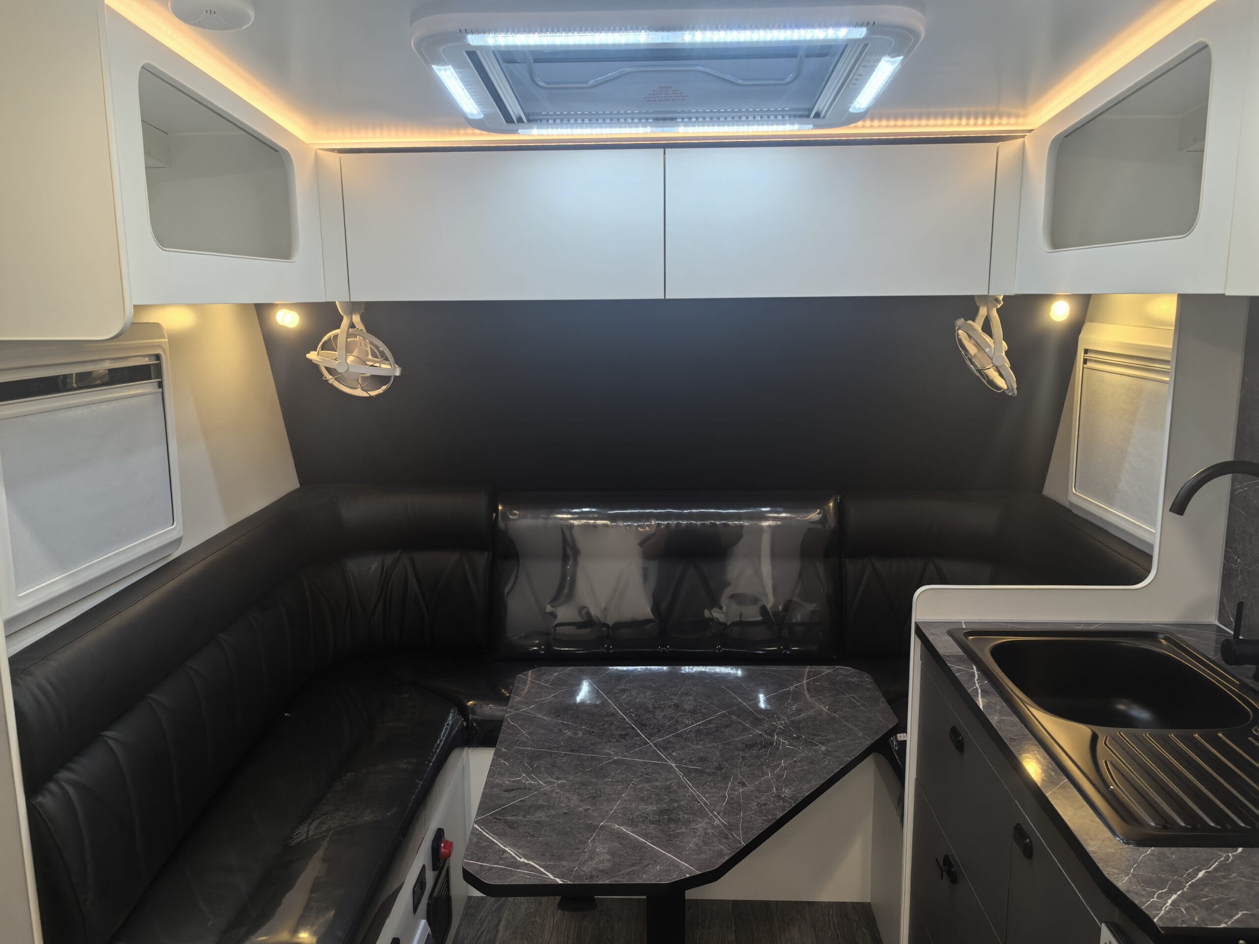 22ft Caravan For Sale | Fantasy Caravan Skyline 22E